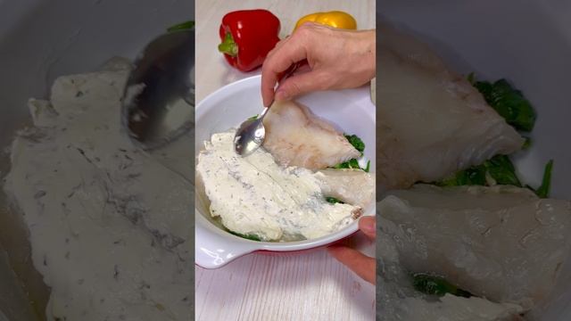 Нежная рыбка в белом соусе с овощами
