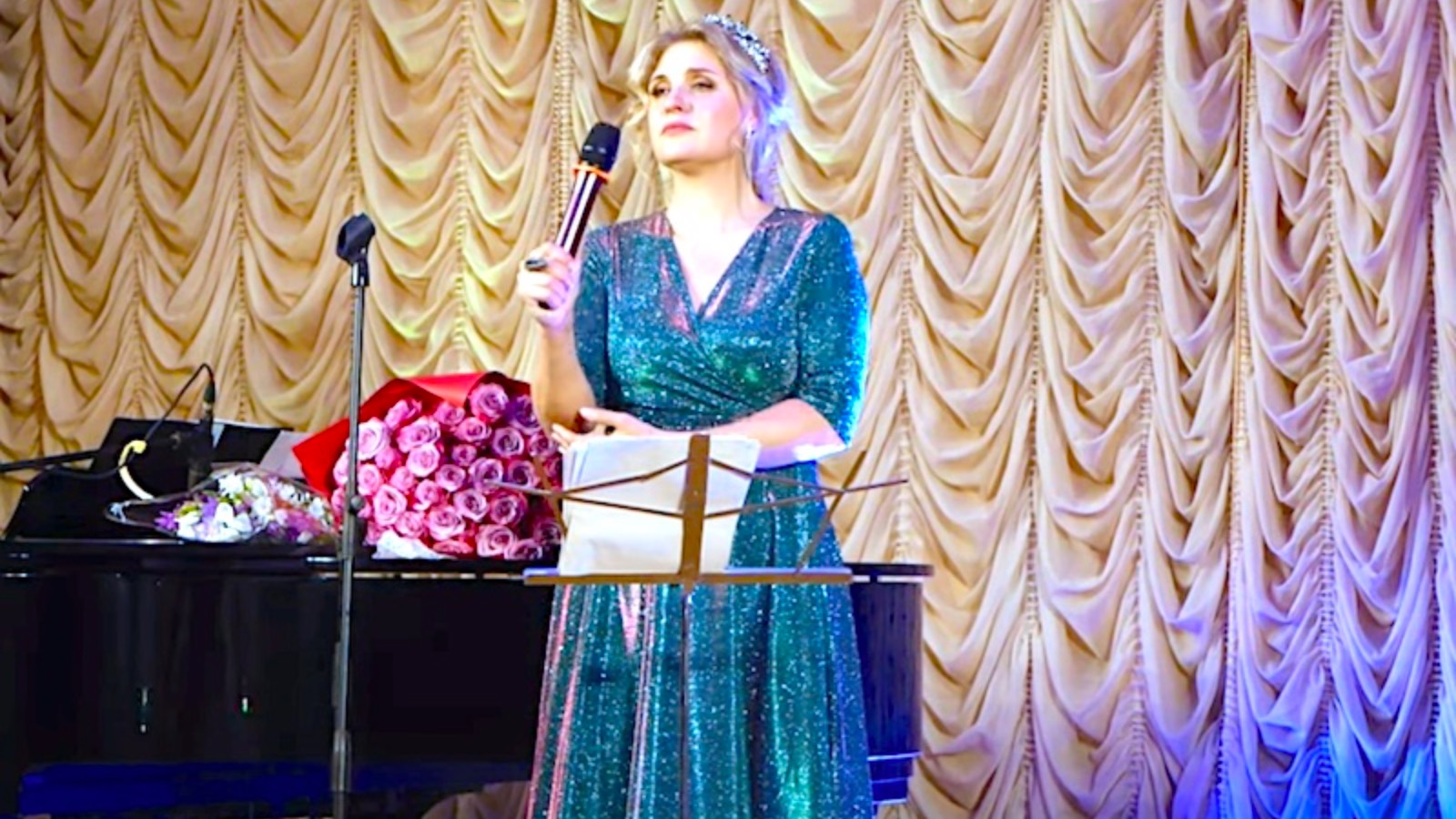 Скоро я вернусь к тебе родная - Екатерина Осипенко - LIVE Московский дом романса