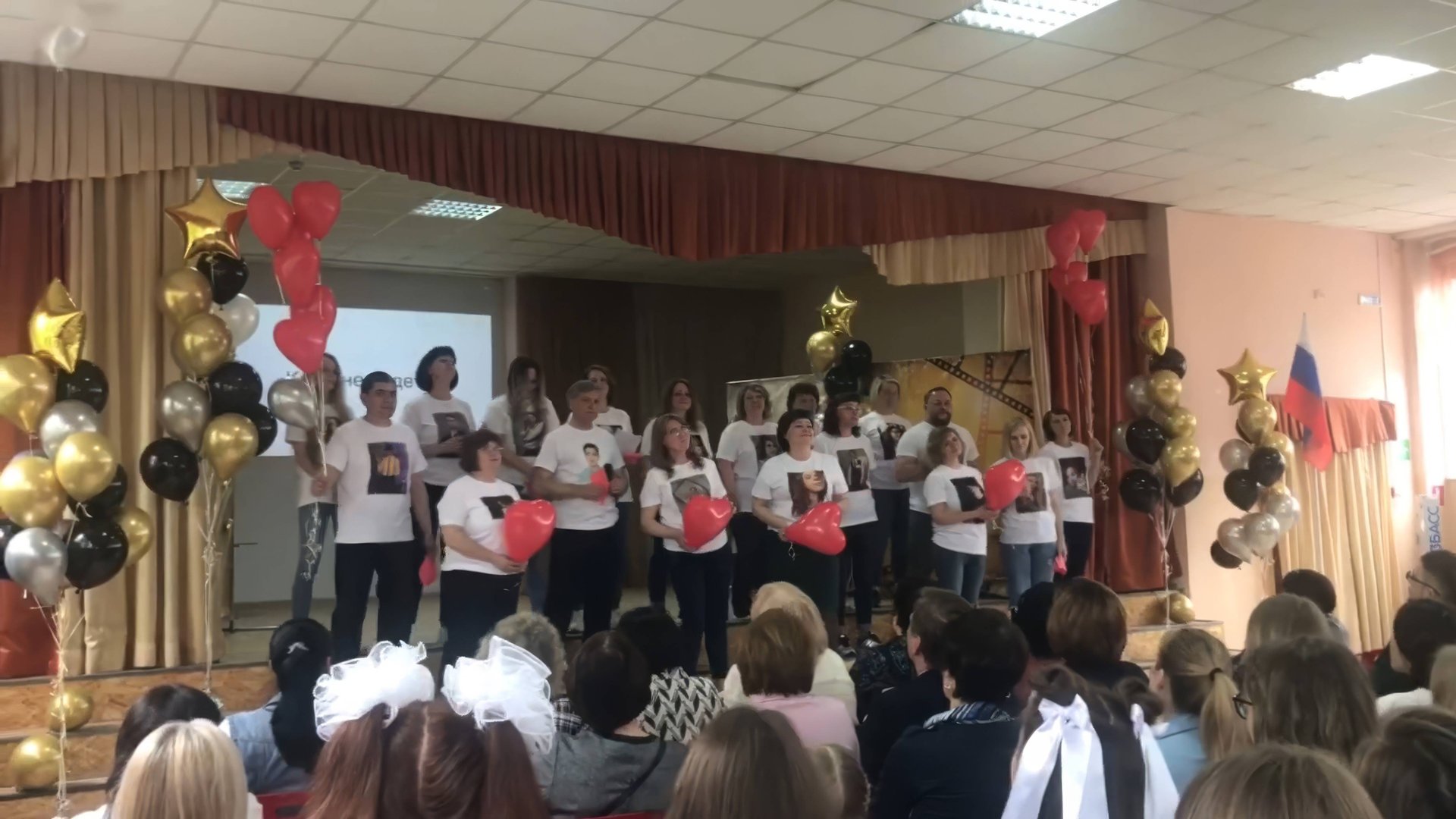 Ольга Погосян и родители выпускников школы №31 - Наши взрослые дети (2021)