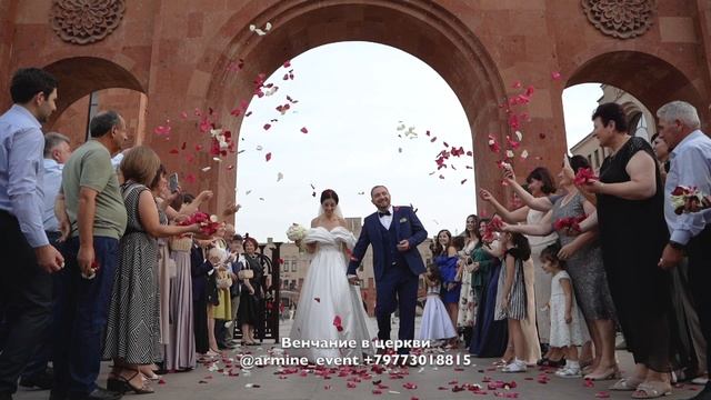 Венчание в армянской Апостольской церкви в Москве от свадебного агентства Армины БРУМ +79773018815