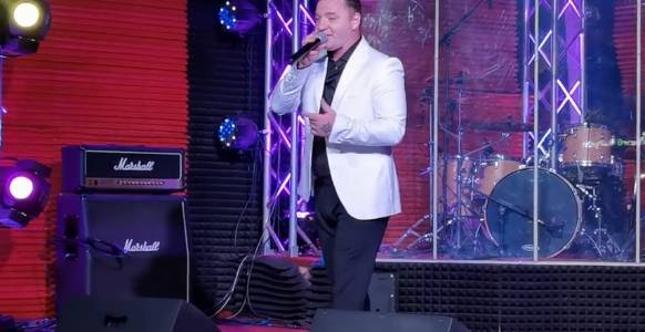 Вот она,вот она