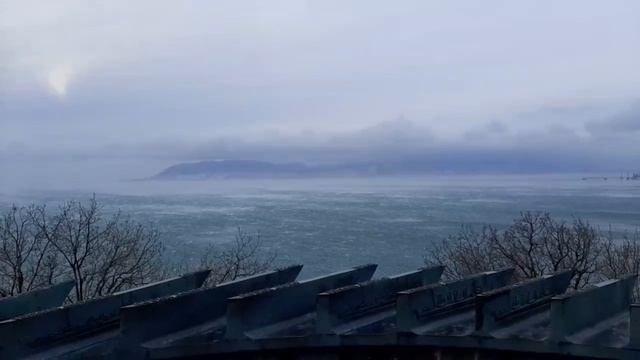 Бора, Новороссийск, что это и как это выглядит с берега.