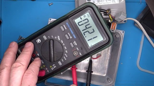 Удачный ремонт светодиодного прожектора своими руками