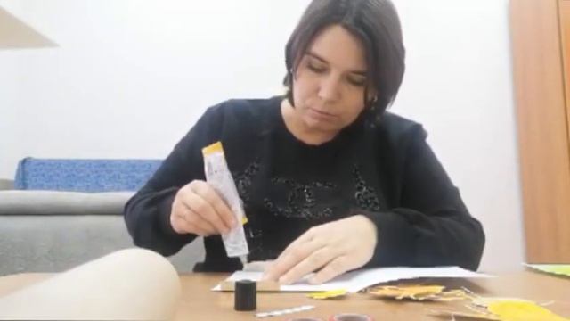 Открытка из листьев от нашей рукодельницы Натальи Кашкаровой!.mp4