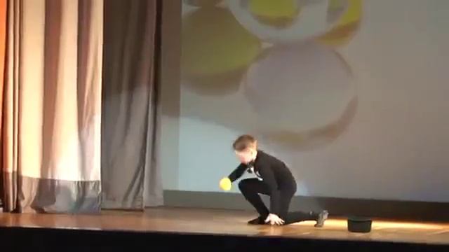 2015 • Контактное жонглирование