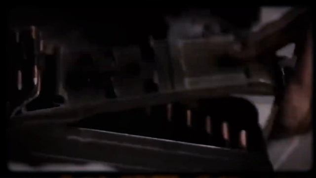 Ольга Будина читает стихотворение Елены Заславской "Фронтовые дороги"