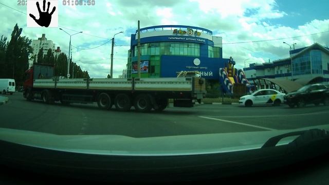 #49 Пропускаем со встречки в городе