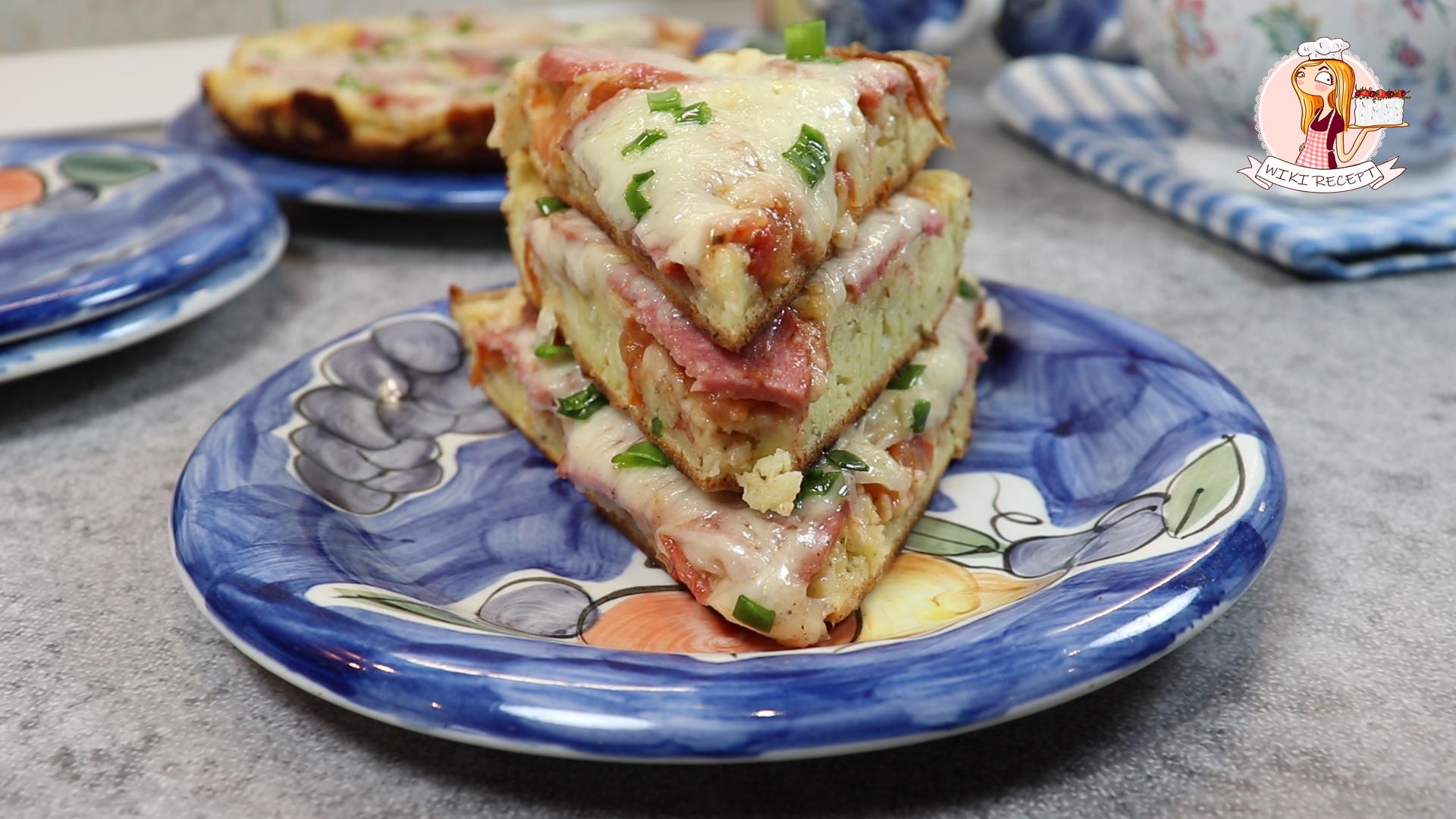 ПИЦЦА «МИНУТКА» на СКОВОРОДЕ или в ДУХОВКЕ. Рецепт быстрой пиццы (тесто и начинка)