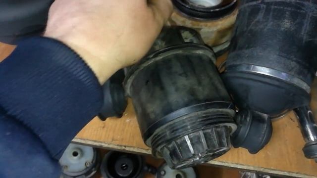 Ремонт заднего пневмобаллона Mercedes W219, W211.