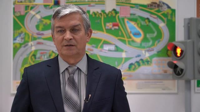 Тема 6. Знаки «пешеходный переход» и правила движения по тротуару..mp4