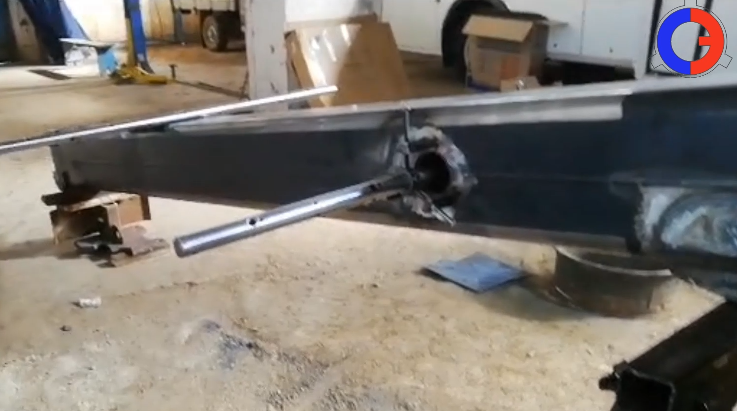 Телескопический погрузчик Bobcat T3571. Часть 4. Восстановление отверстий телескопа