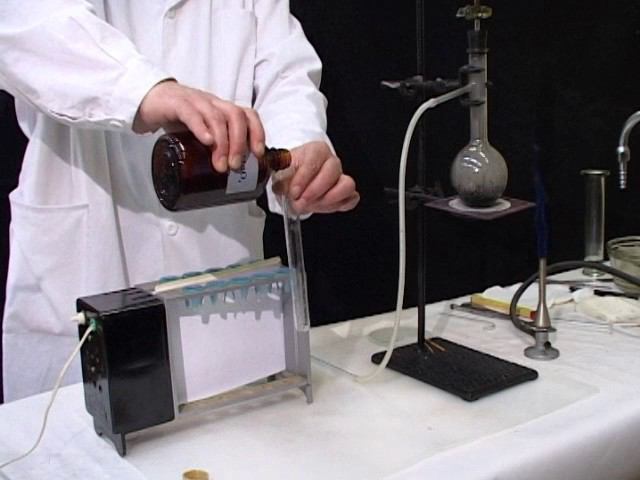 005  Взаимодействие этилена с раствором перманганата калия