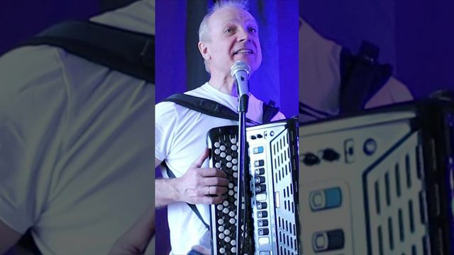 я иду к тебе shorts