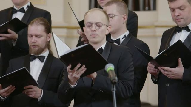 10 — СВЯТО-ТРОИЦКАЯ АЛЕКСАНДРО-НЕВСКАЯ ЛАВРА (САНКТ-ПЕТЕРБУРГ)