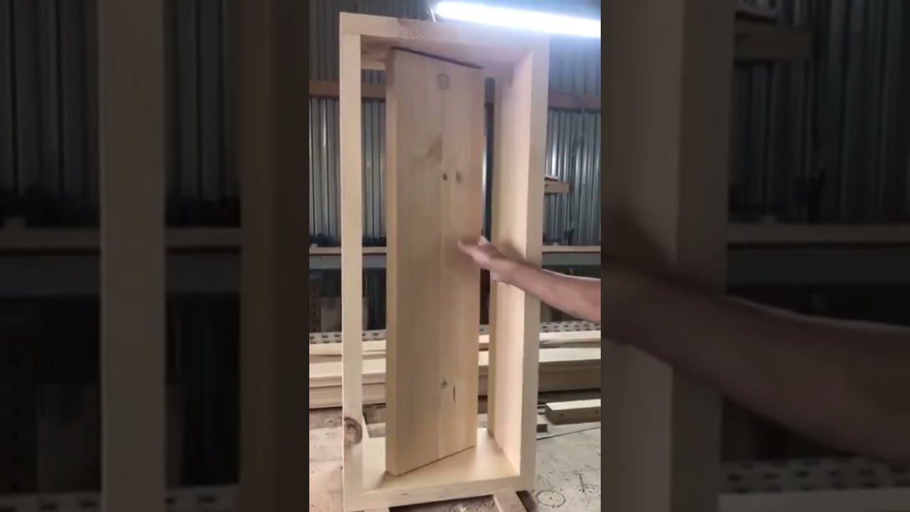 Поворотный механизм для реечной перегородки