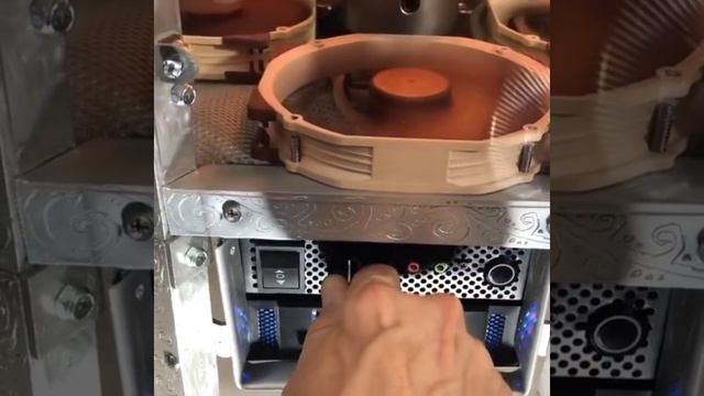 Комп собранный в вертеле для шавермы