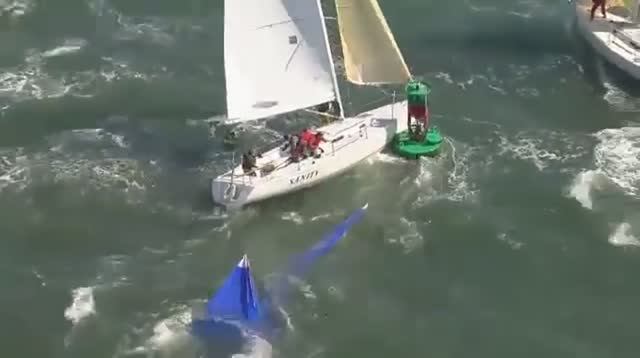 Аварийные ситуации - Столкновения - Навал на знак на Rolex Big Boat Series 2011