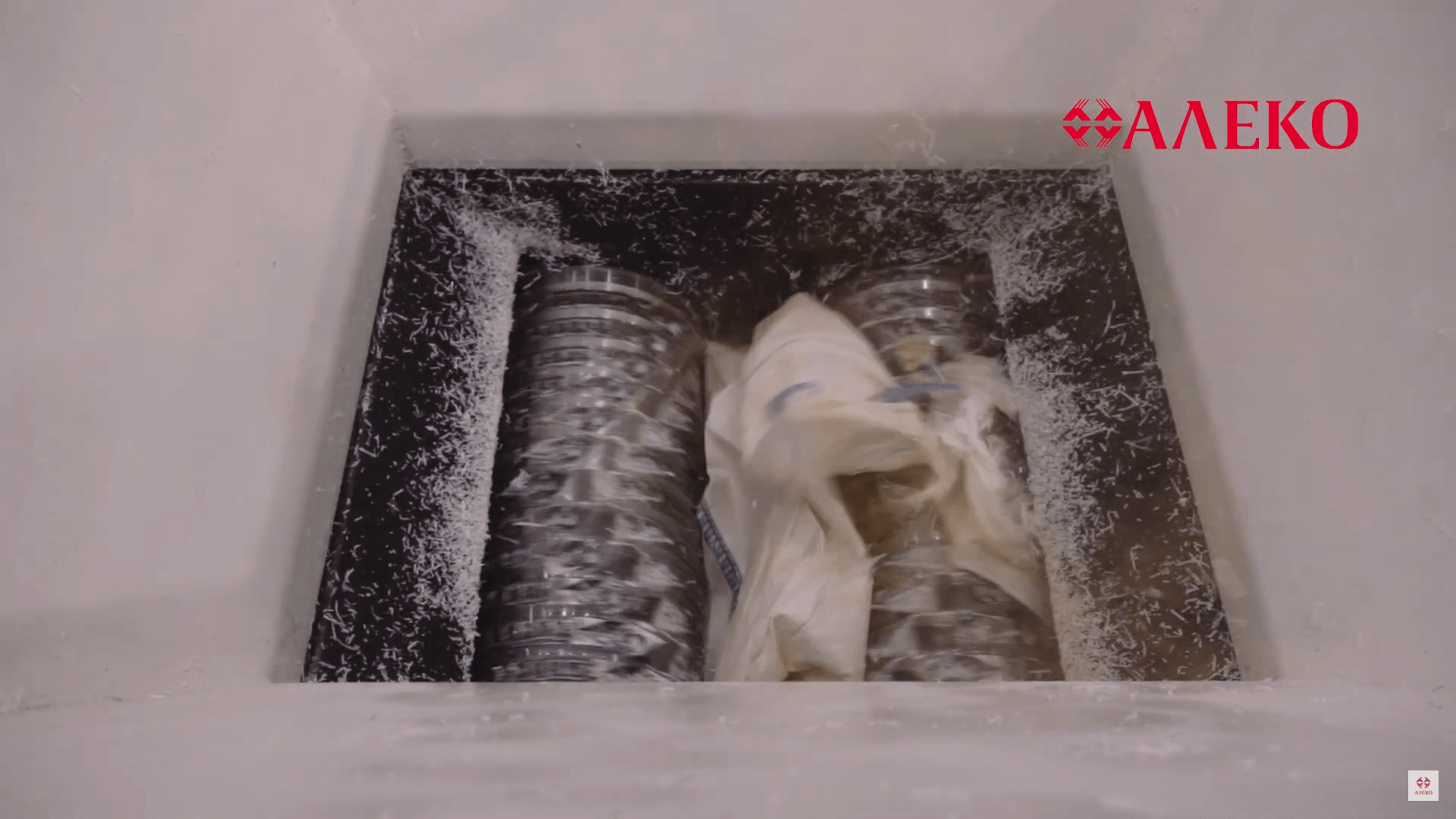 Шредер двухроторный для измельчения Биг-Бэгов Raptor Pro