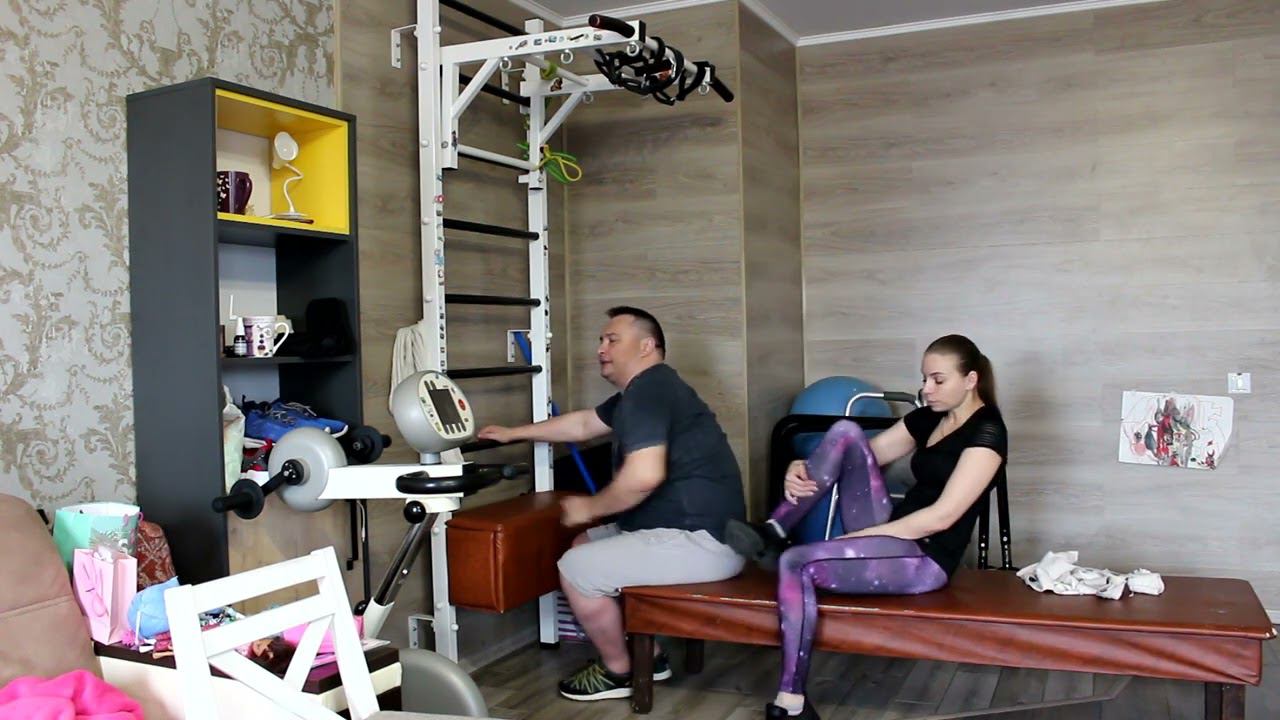 Ч86 ПОСЛЕ ТРАВМЫ КАК ПРОВЕРИТЬ ПОДМЫКАЮТ КОЛЕНИ ИЛИ НЕТ! ЛФК ДОМА!