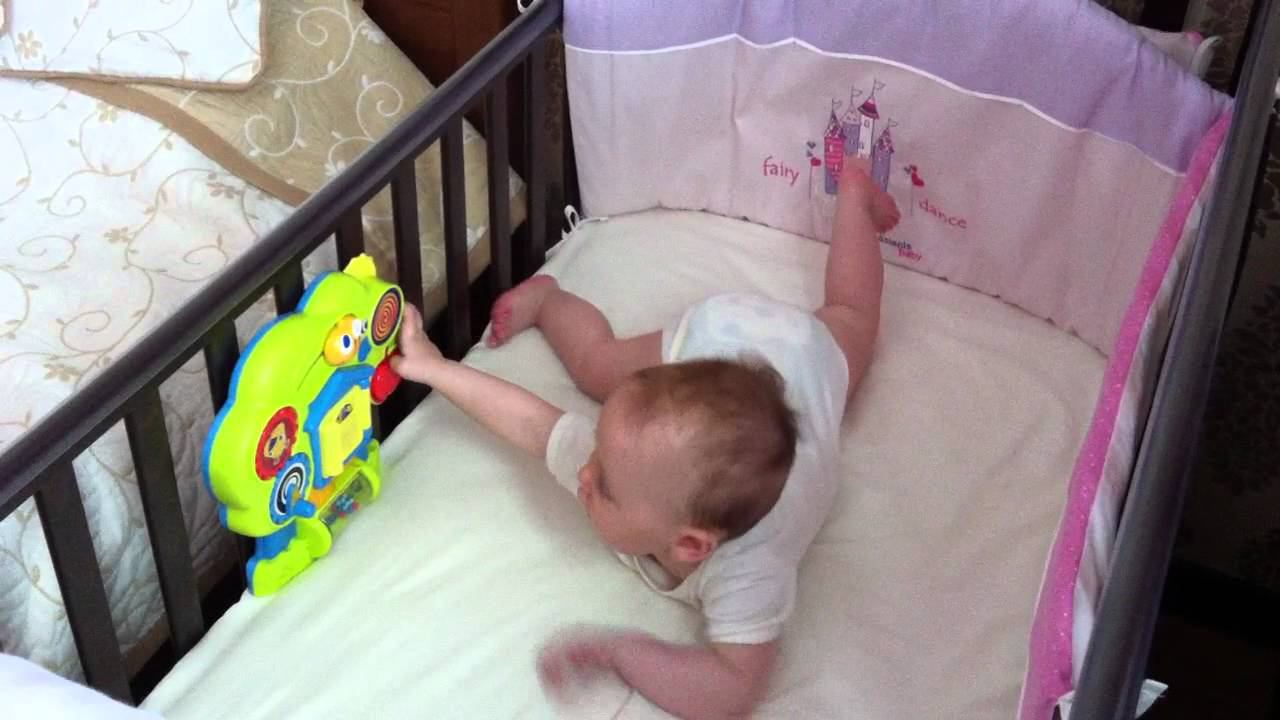 Алиса на Кипре