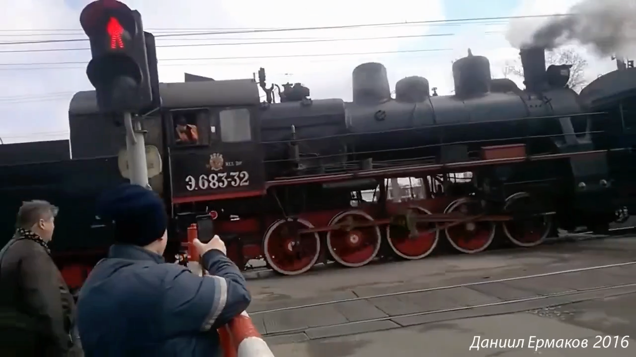 10 апреля 2016 Ретро-паровоз в Пушкине, СПб