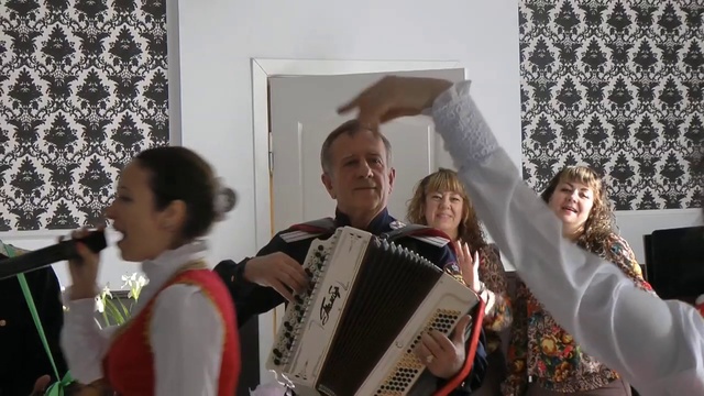 ВЕСЁЛАЯ КАДРИЛЬ