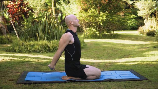 Сколиоз Упражнение для корреции шейно-грудного искривления 2 _ Павел Артемьев реабилитолог