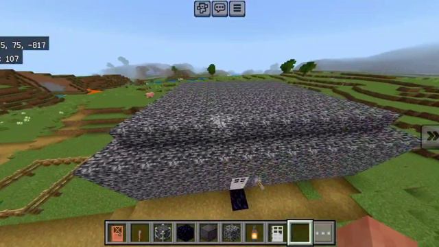 Построил самый прочный бункер на поверхности в minecraft.