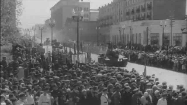 Михаил Львов