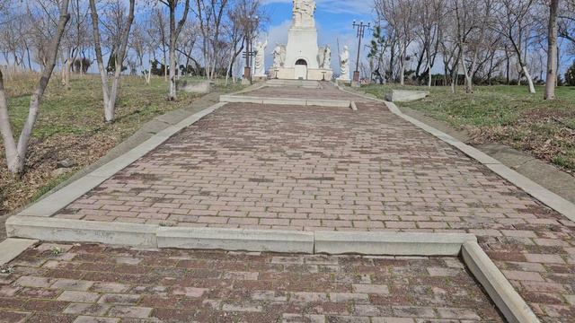 Статуя Иисуса Христа в городе Ессентуки