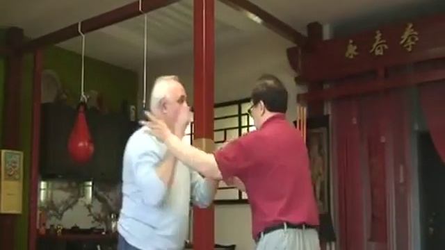 Юн Чун. ТИ САО С УЧИТЕЛЕМ  ХОАН ВИН ЗАНГОМ