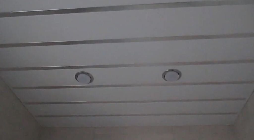 Алюминиевый реечный потолок своими руками