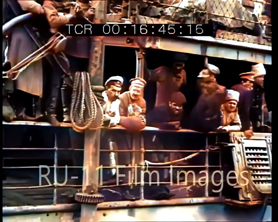 Белогвардейцы в порту Ялты. Крым. 1918 г. Кинохроника в цвете