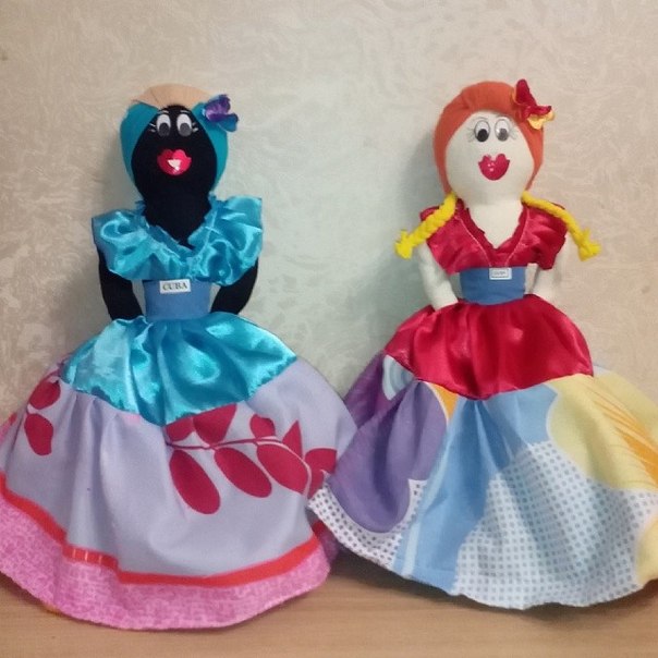 Прикольная кукла перевертыш. Funny doll shifter.

Прикольная кукла перевертыш. Funny doll shifter.