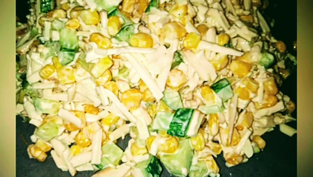 САЛАТ ДЛЯ ЛЮБИТЕЛЕЙ КОЛБАСНОГО КОПЧЁНОГО СЫРА