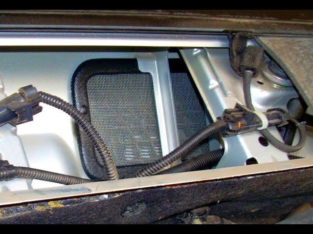 Lada Vesta 1G. Сетка на воздухозаборник отопителя