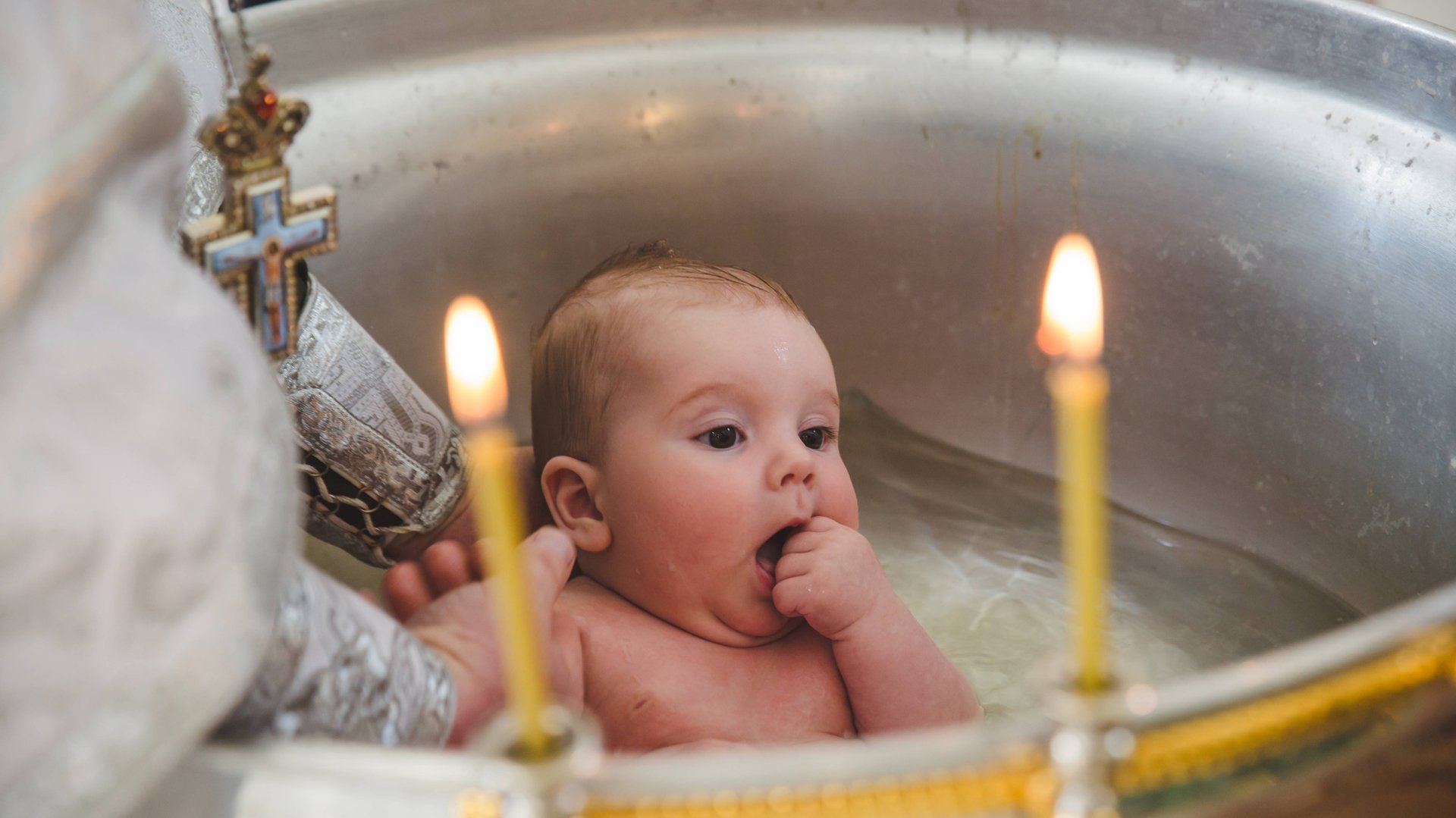 Можно ли крестить ребенка, если родители не ходят в церковь, Протоиерей Андрей Федоров