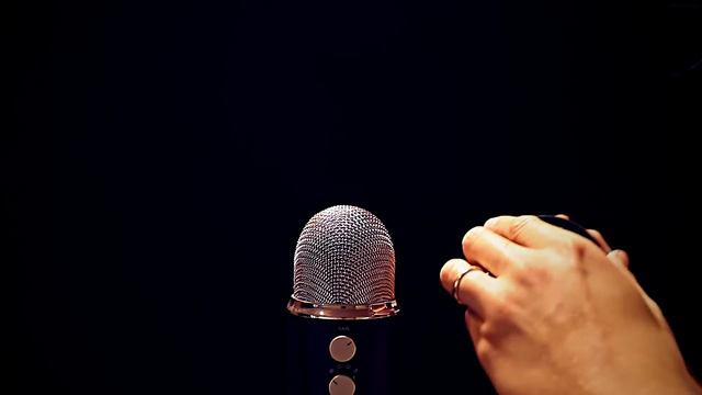 Звуки полотенца, бритвы, бритья. ASMR. Очень быстро.