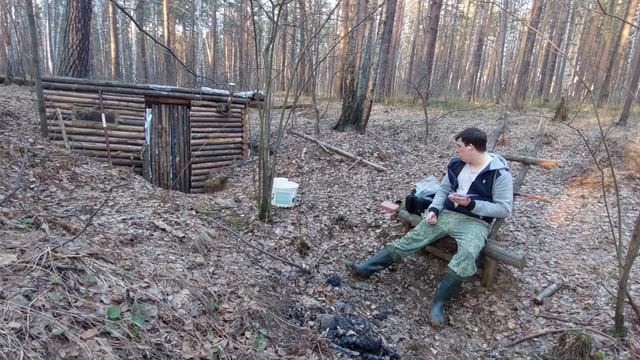 НЕ СМОГ попасть в ЗЕМЛЯНКУ | заперли в лесу ☀ 18.04.23