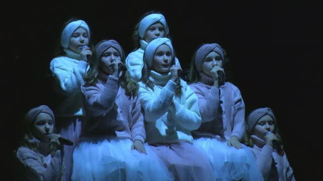 Шоу-группа БэмS - А зима будет большая