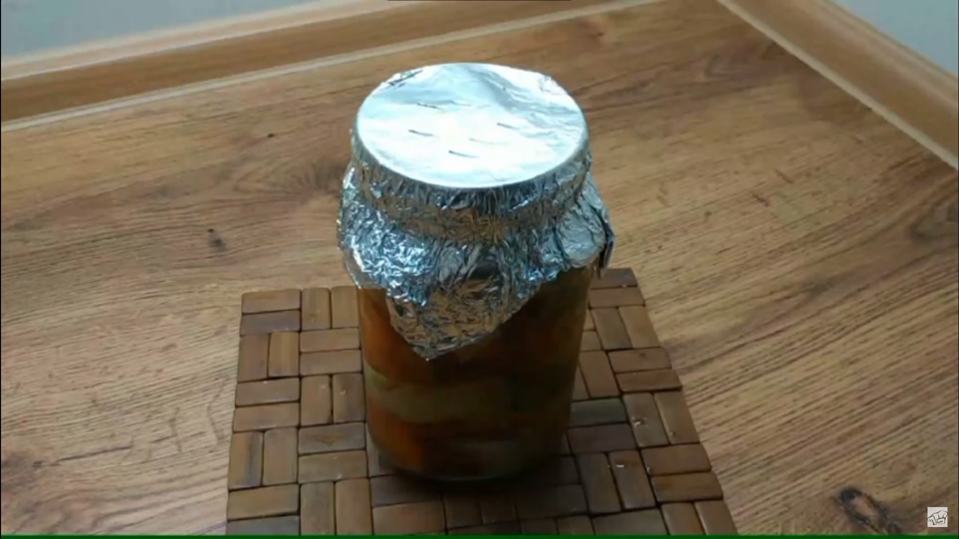 Запеченная в банке скумбрия! Очень вкусно и очень необычно!