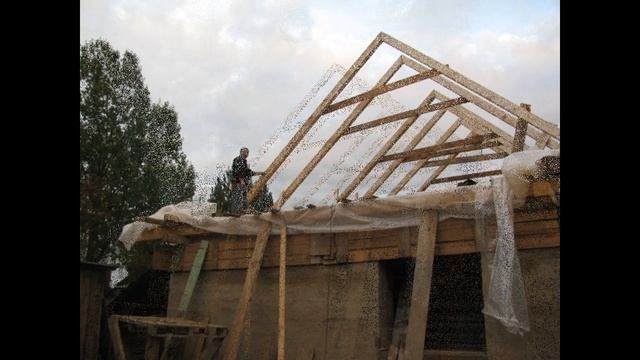 Строим сами себе дом. Доступное жилье своими руками.