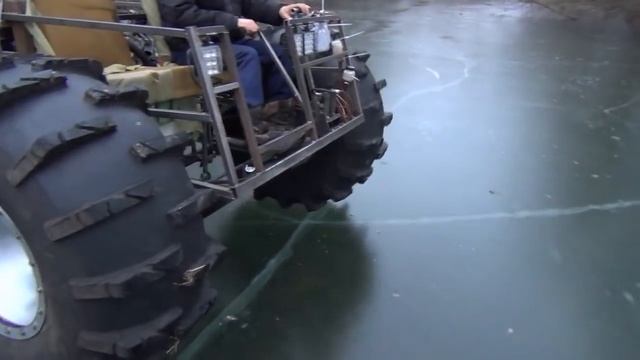 ИСПЫТАНИЯ  ВЕЗДЕХОДА  ПРОДОЛЖАЮТСЯ