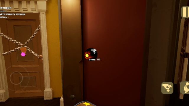 Малыш в желтом Лысое тепло индейку запекло