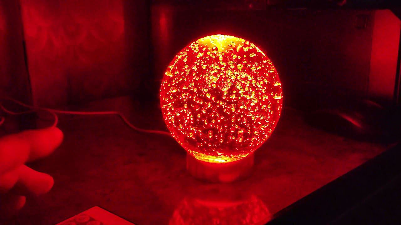 Светящийся шарик.