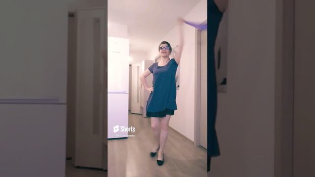 Катюша. Расцветали яблони и груши...