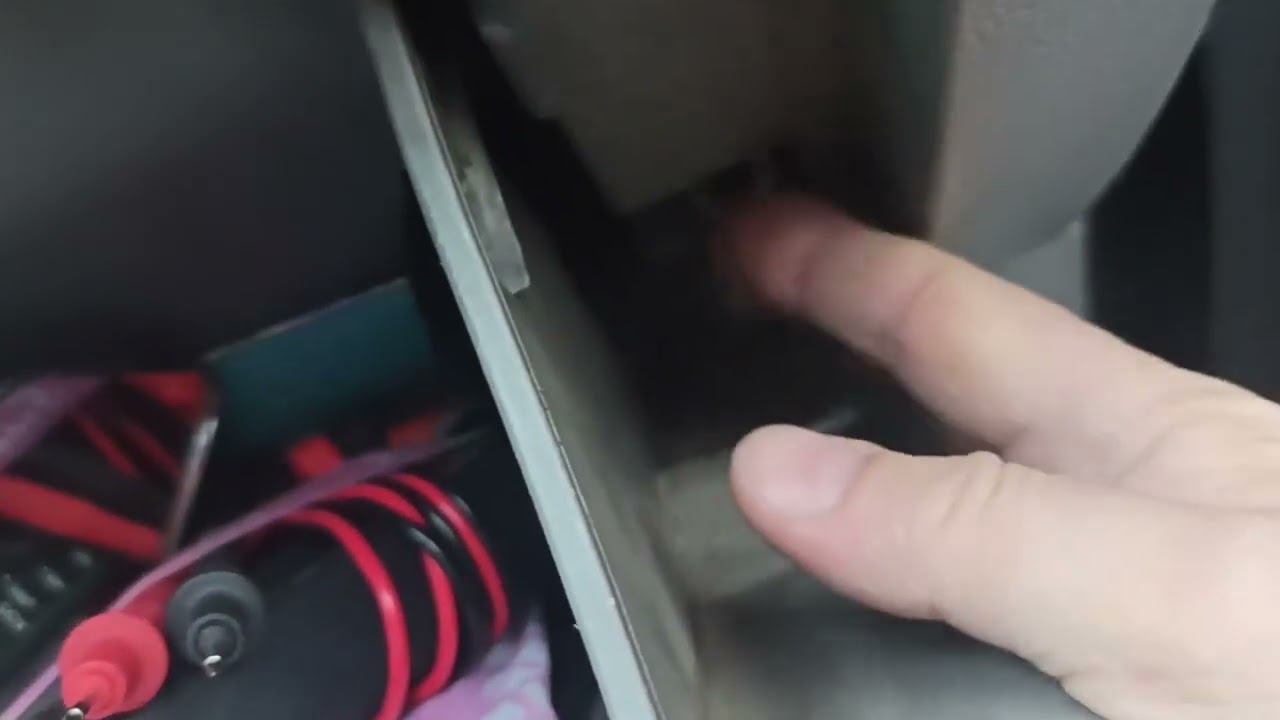 Соренто бардачок