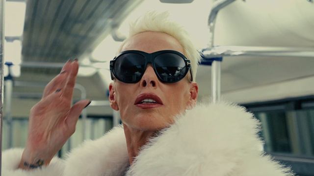 Бриджет Нильсен - рекламная кампания бренда Zalando «What Do I Wear?» - часть 2