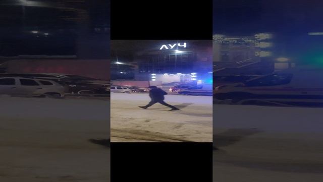 Дтп на Куйбышева и Лодыгина Фольксваген Поло и Рено Дастер город Пермь краш тест поло и дастера