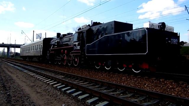 Прибытие паровоза ТЭ-3162 (ТЧ-16) с туристическим поездом №922 на Рижский вокзал.